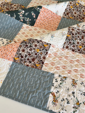 Throw Quilt Kit Layer Cake Pattern Blanket Quilt to Make Yourself Mink